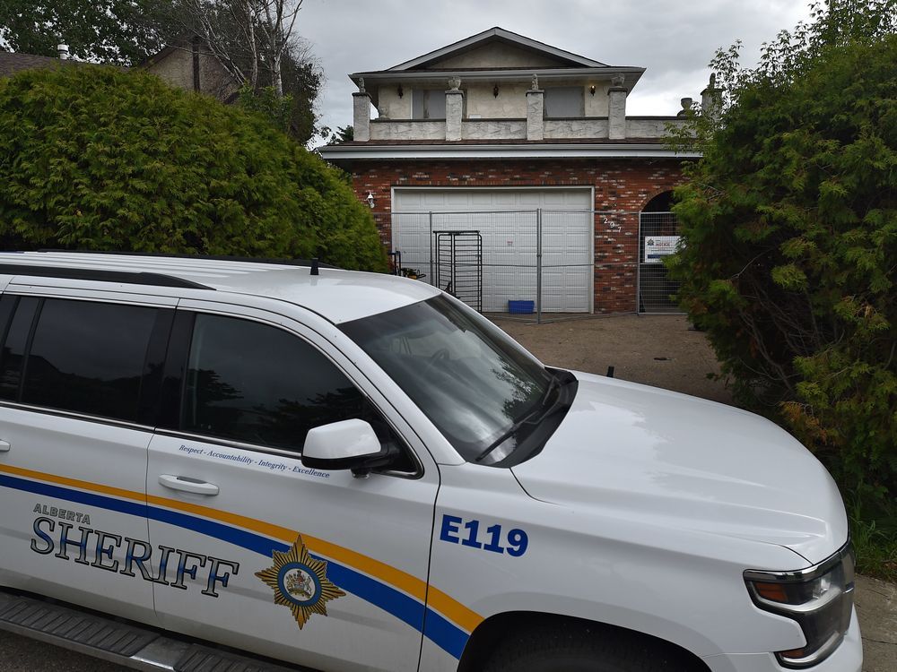 Sheriffs shut down Mill Woods drug house | Edmonton Journal