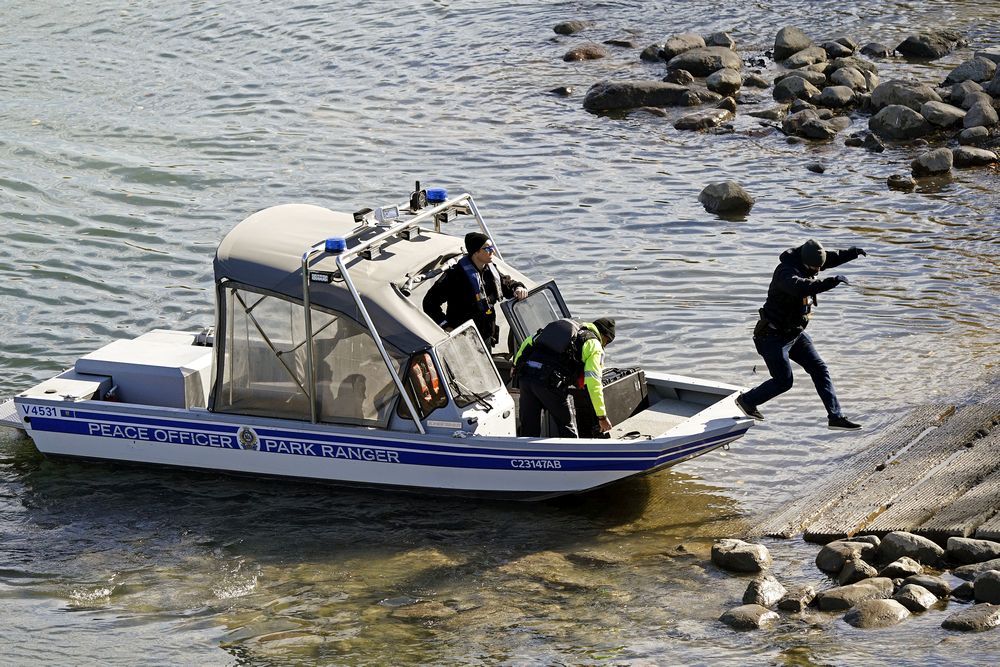 Edmonton police, partners comb river shoreline for missing persons ...