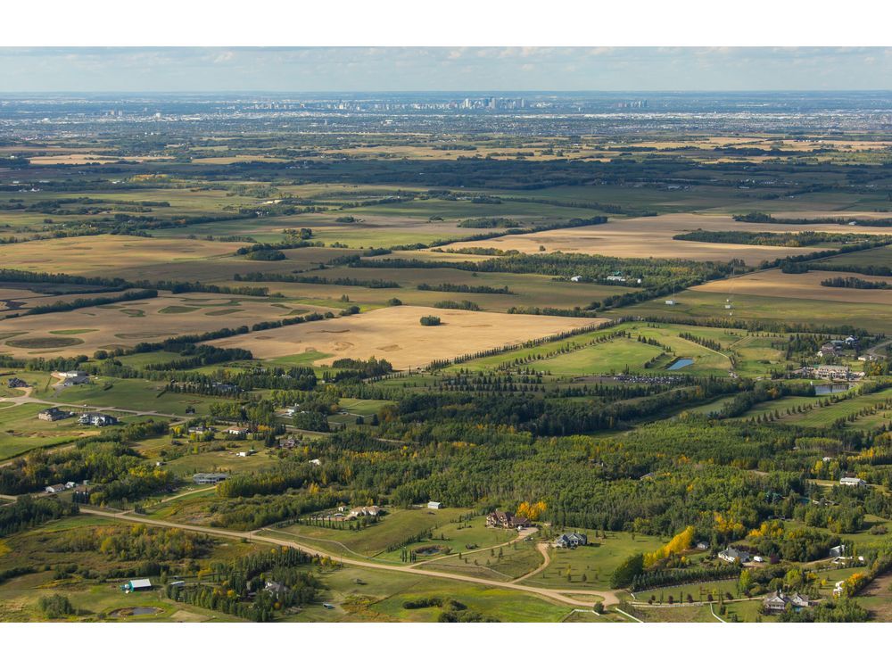 Acreage sales are soaring as Edmontonians seek more space | Edmonton ...