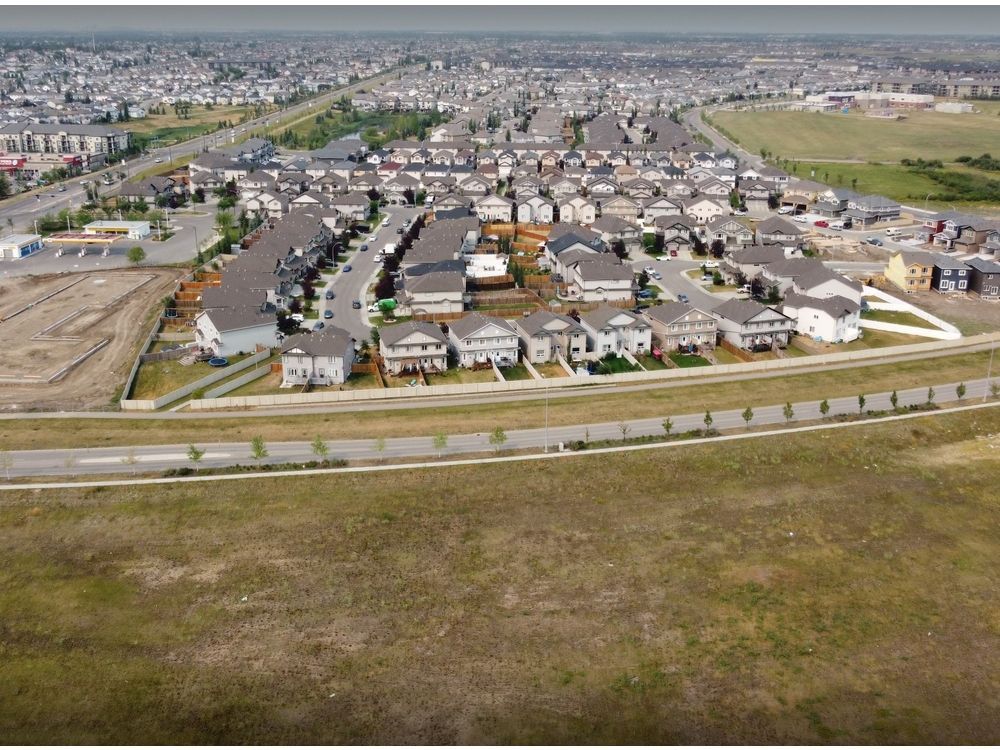 Cy Becker Landing is off to a flying start | Edmonton Journal