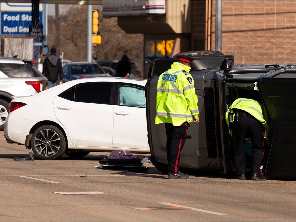 Two taken to hospital in two-vehicle crash, Edmonton police investigate ...