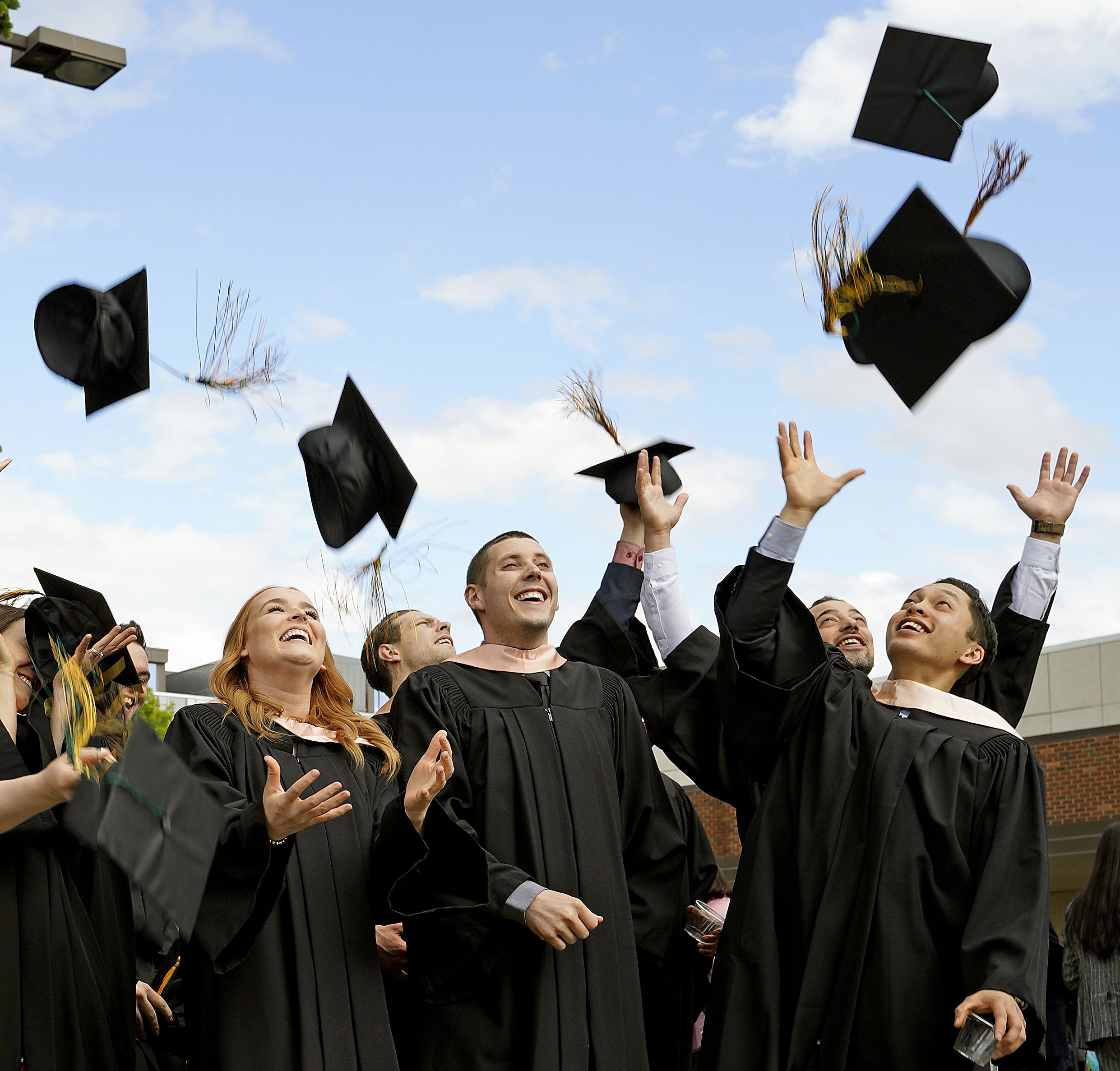 U of A to graduate record class size and award 14 honorary degrees ...