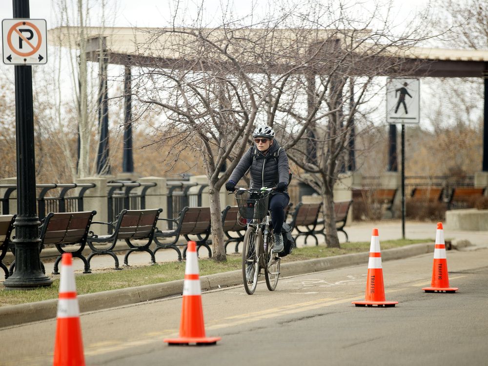 Thursday's letters: Adding bike lane to Promenade a bad idea | Edmonton ...