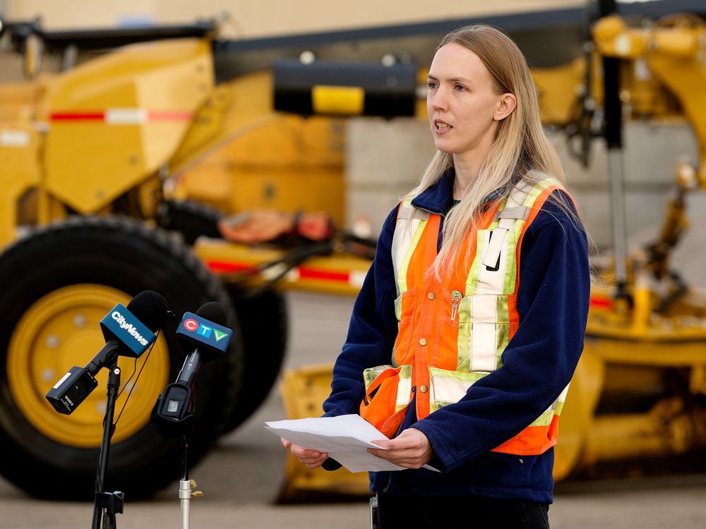 City of Edmonton snow, ice plan unfurled before impending first blast ...