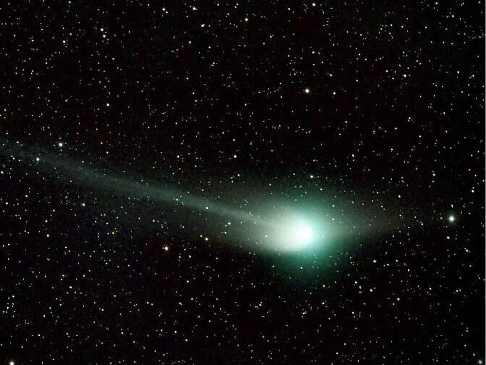 'Pretty faint': Clear skies needed to see rare green-tailed comet ...