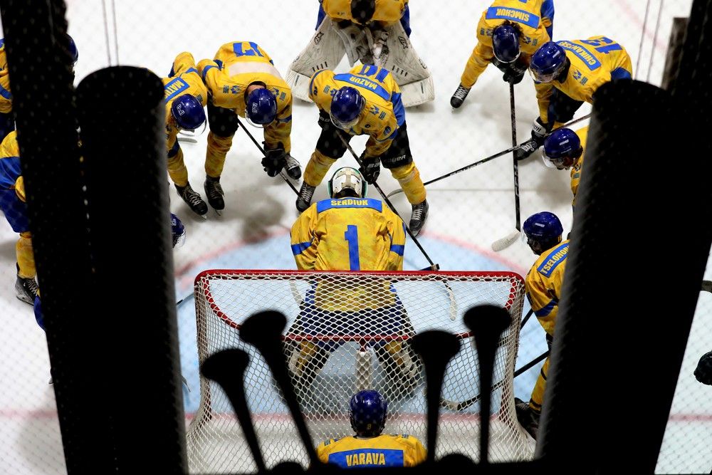 Photos: University of Alberta Golden Bears vs Ukraine U25 men’s ...