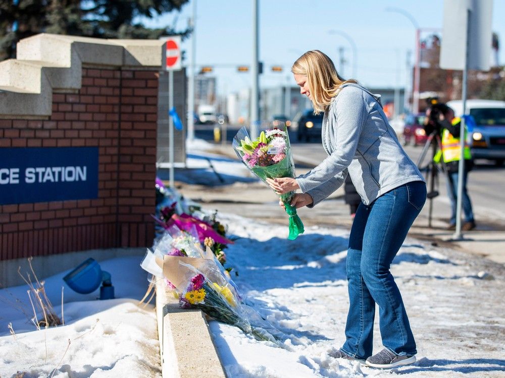 Condolence books set up at Edmonton city hall for fallen constables ...