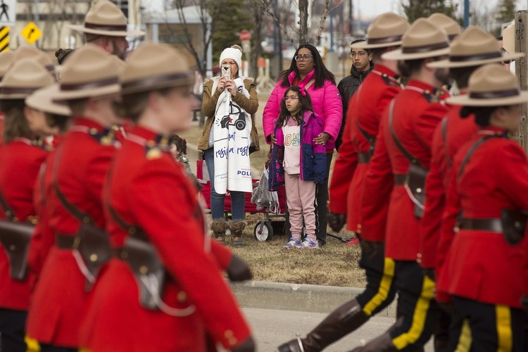 Photos Regimental Funeral Procession For Rcmp Const Harvinder Singh Dhami Edmonton Journal 1945