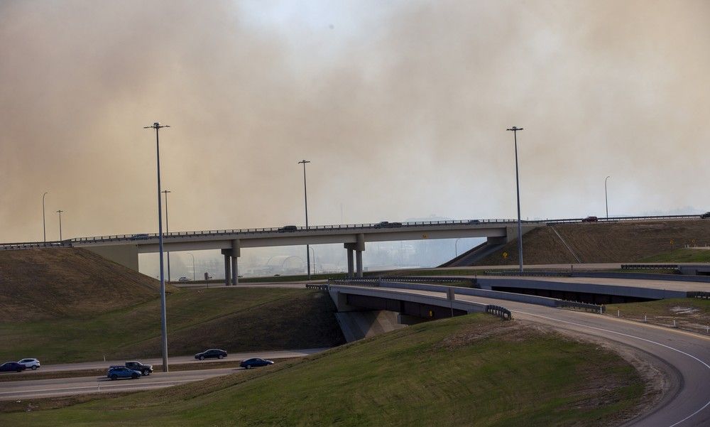 Wildfire evacuation order lifted for some residents west of Edmonton ...