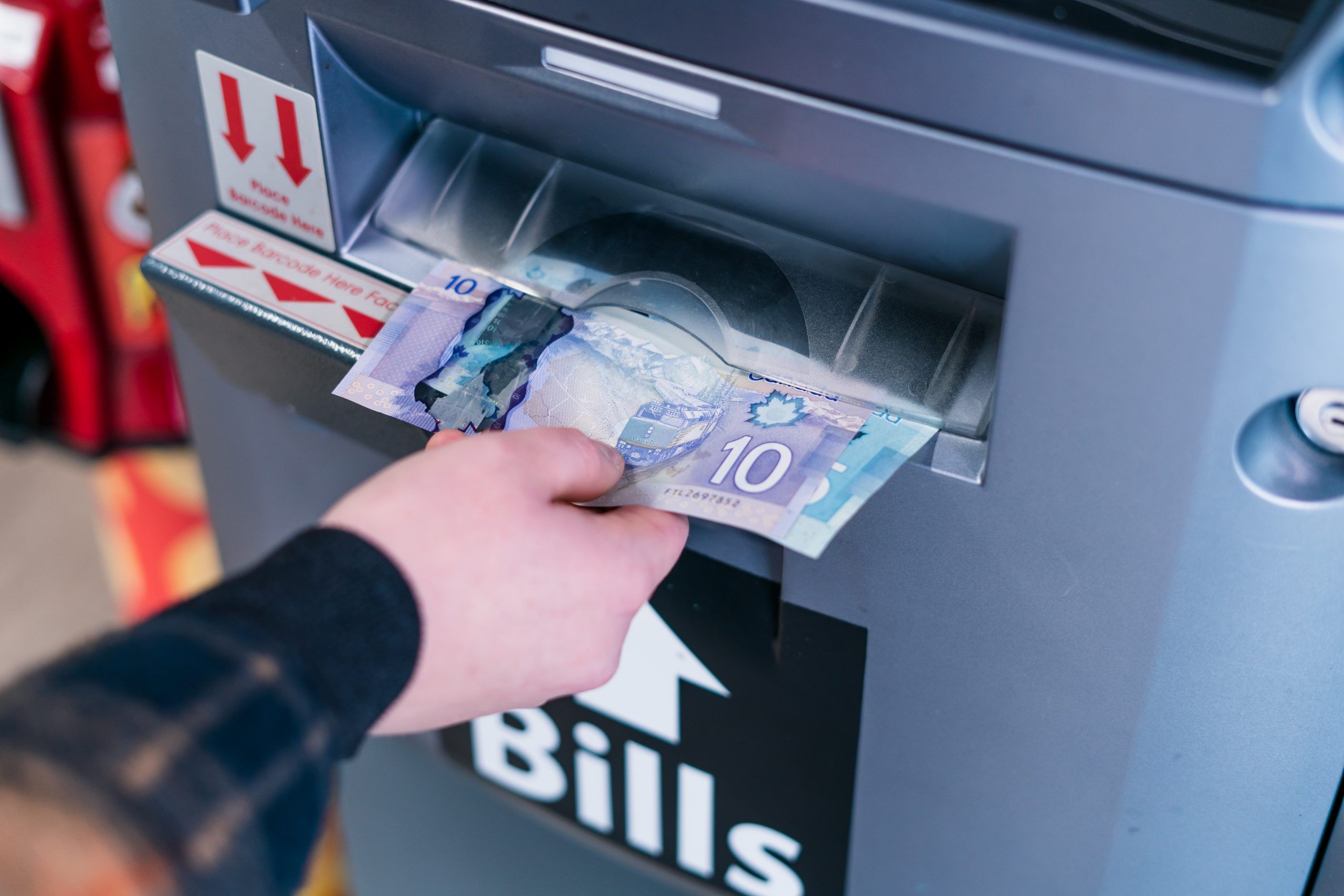 Albertans who recycle regularly also reduce their financial waste ...