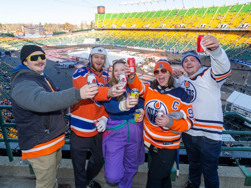 Photos: The Oilers beat the Flames in the Heritage Classic | Edmonton ...
