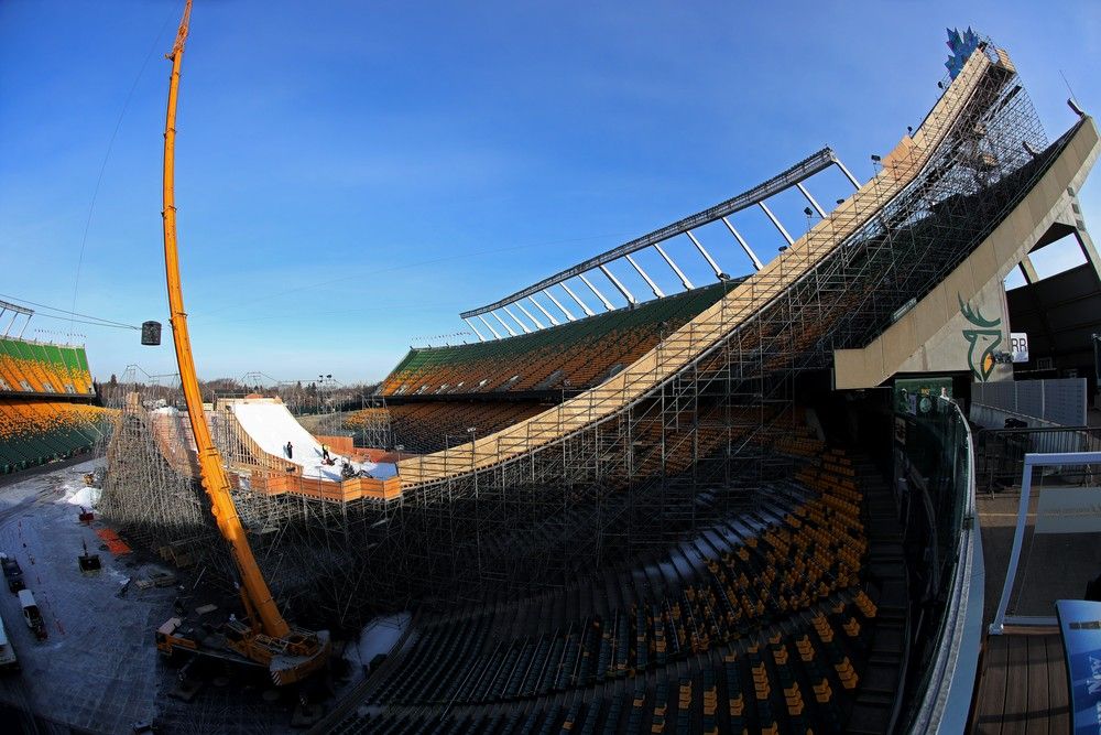 Photos: Snowboard Big Air World Cup in Edmonton's Commonwealth Stadium ...