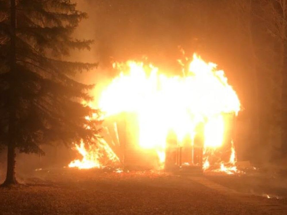 Alberta RCMP investigate suspected arson at two churches in Barrhead ...