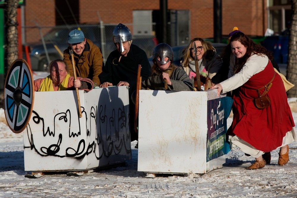 Deep Freeze and Chiseled ice carving competition loving the cold ...