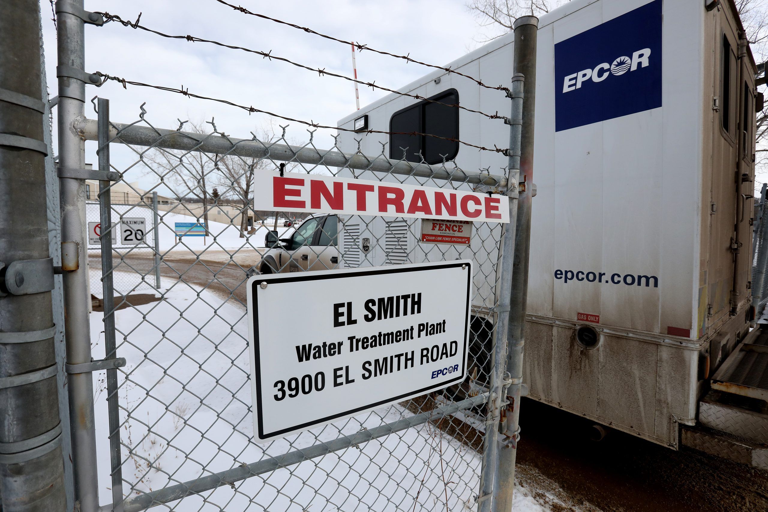 Ban on non-essential water use to continue until Sunday: Epcor ...