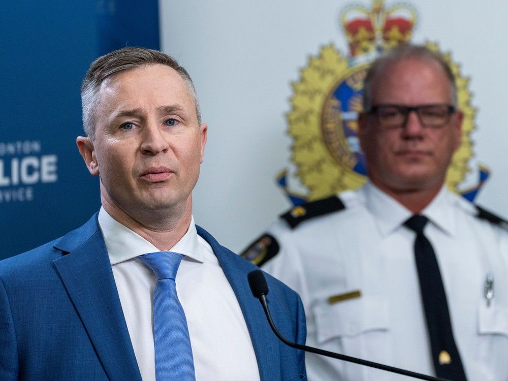 Overseas kingpin behind extortion-based Edmonton crimes: Police ...