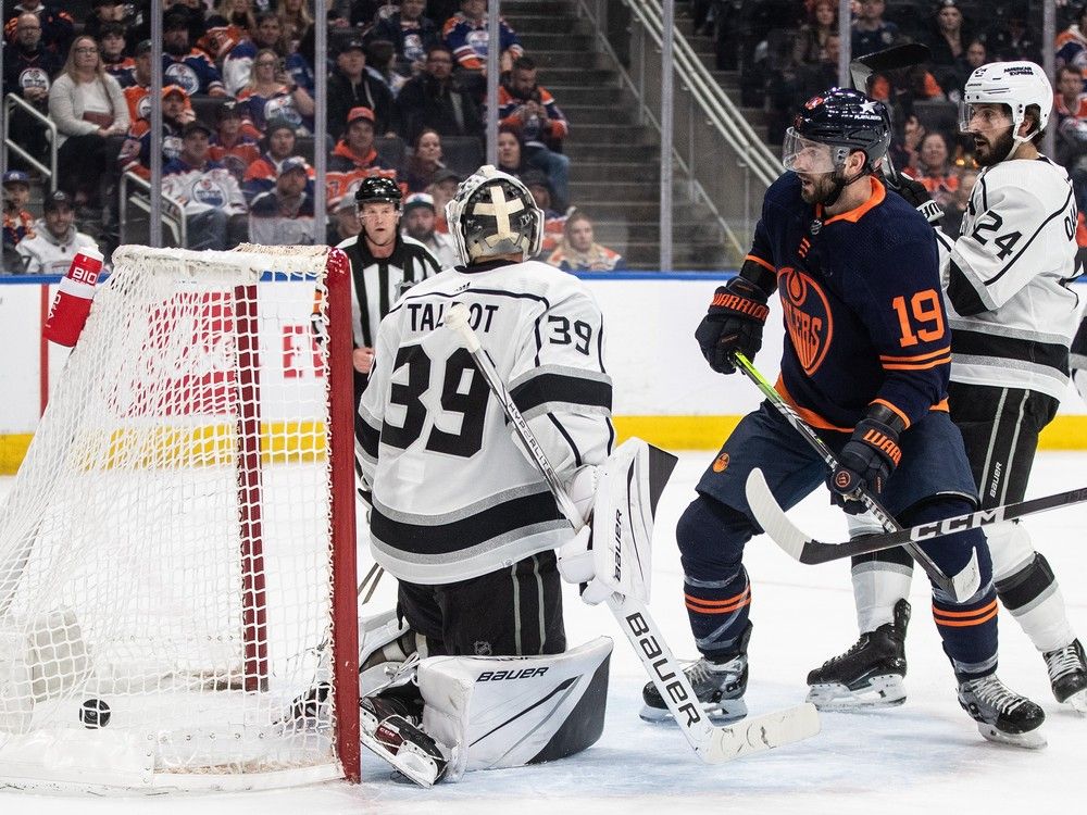 Former Anaheim Ducks Henrique gives OIlers options heading into ...