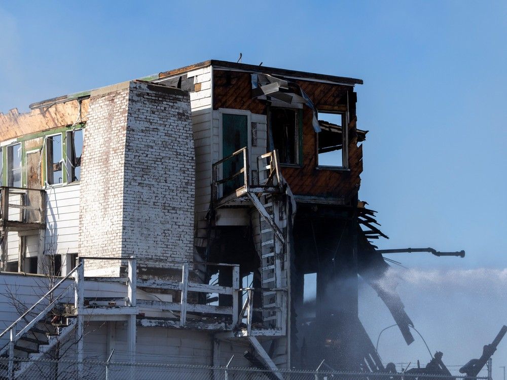 'Suspicious': Edmonton's historic Hangar 11 at Blatchford goes down in ...