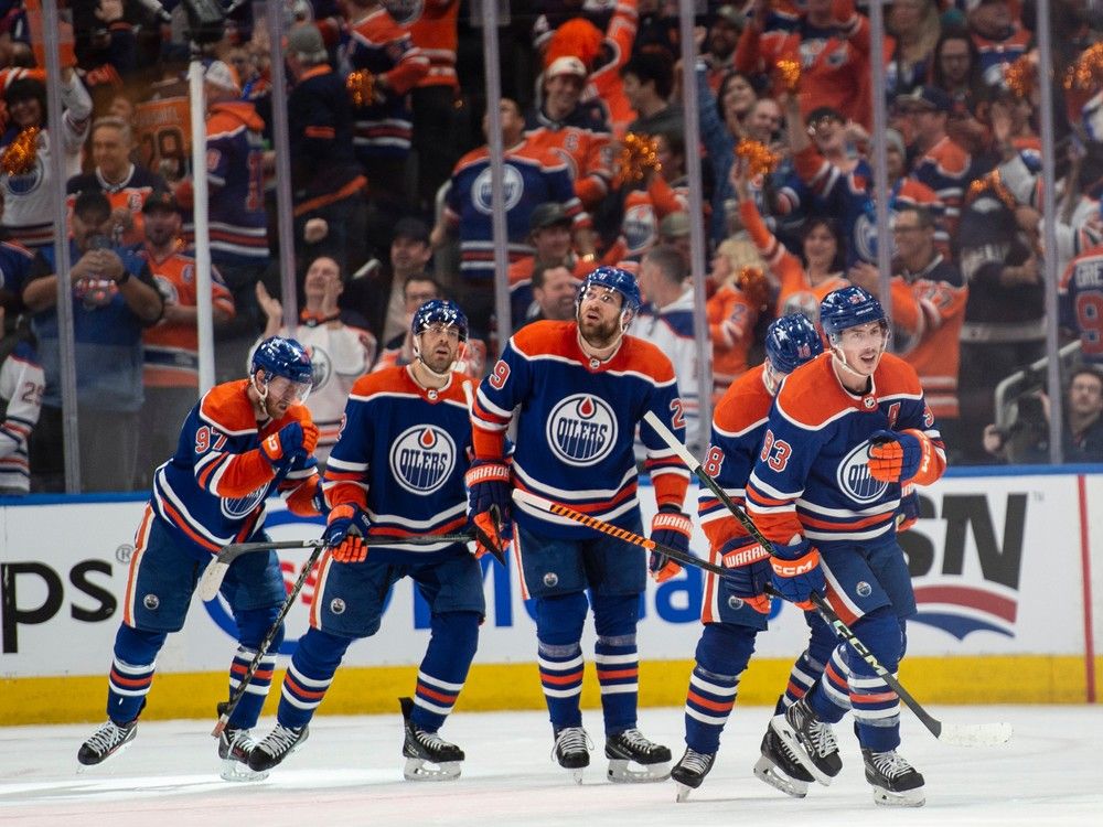Photos: Fans erupt at Rogers Place as Edmonton Oilers bounce L.A. Kings ...
