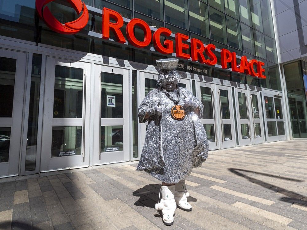 Superfan Mama Stanley cheers on the Edmonton Oilers | Edmonton Journal