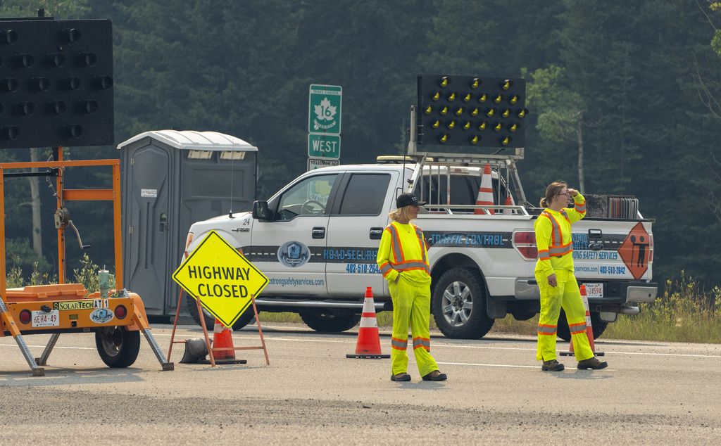 Highway 16 set to re-open to traffic on Friday as Jasper fire burns ...