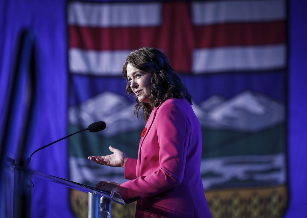 Danielle Smith wins 91 per cent support in UCP leadership review ...
