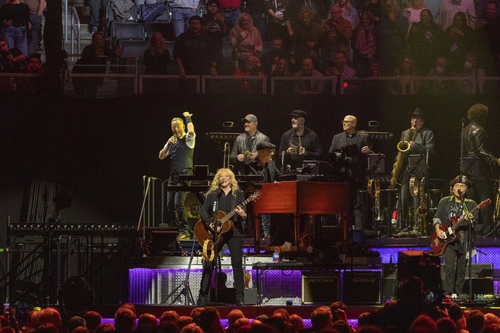 Bruce Springsteen rocks Edmonton's Rogers Place | Edmonton Journal
