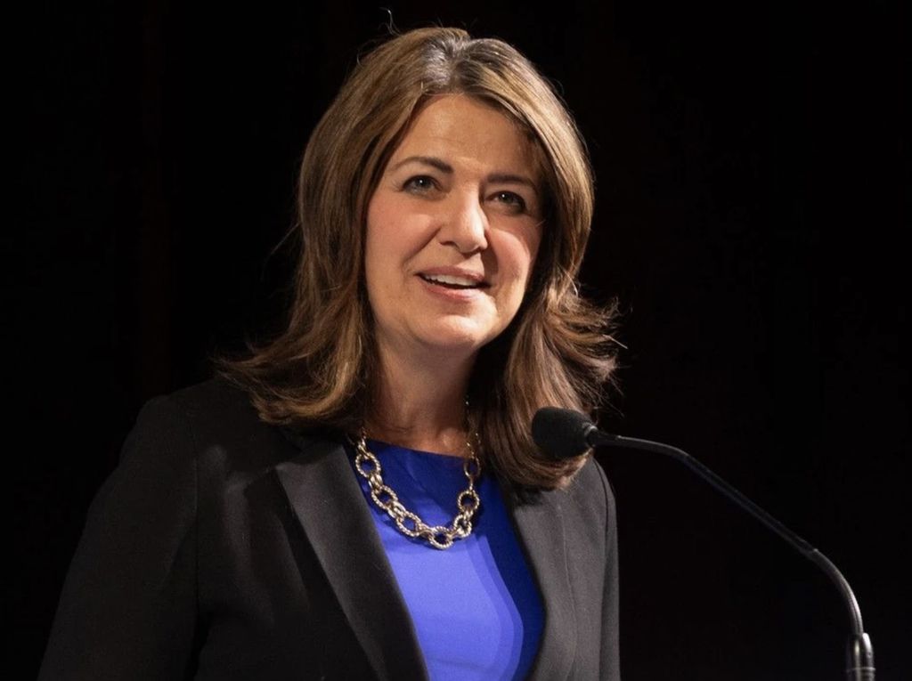 Alberta tables Sovereignty Act to challenge federal emission cap ... Alberta tables Sovereignty Act to challenge federal emission cap ...