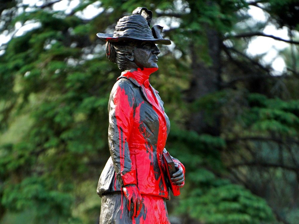 Edmonton's Emily Murphy Park statue lopped off at the ankles | Edmonton ...
