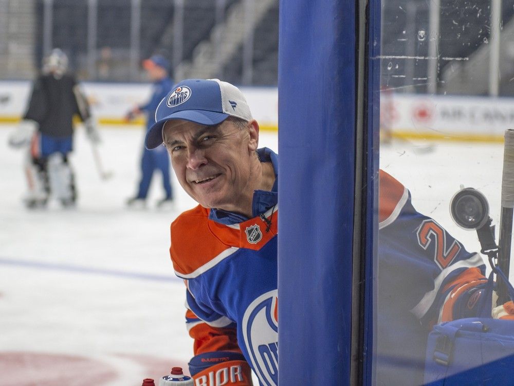 Photos: Prime Minister Mark Carney skates with Edmonton Oilers ...