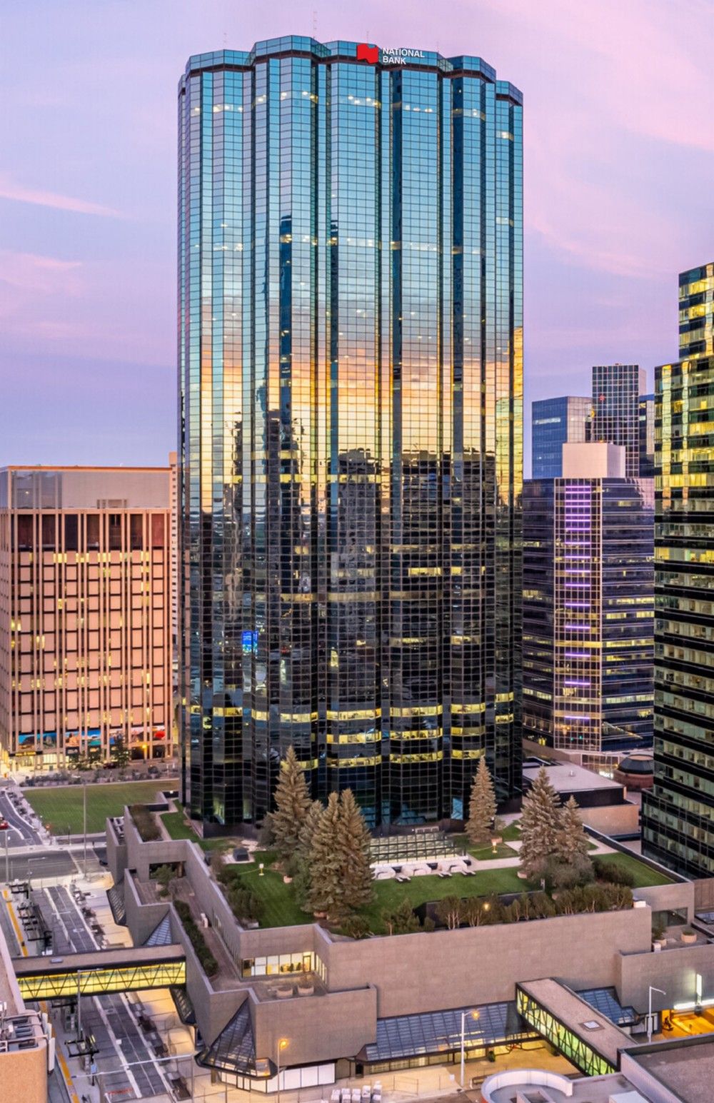 Downtown Edmonton's Manulife Place gets a new name with new tenant ...