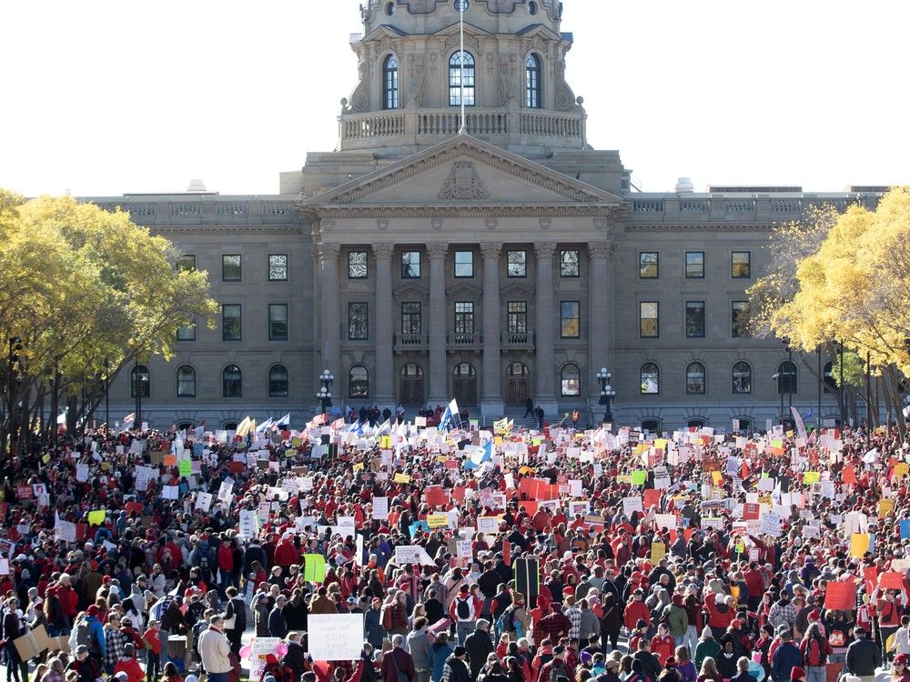 Thousands at Alberta legislature on cusp of Monday teachers' strike ...