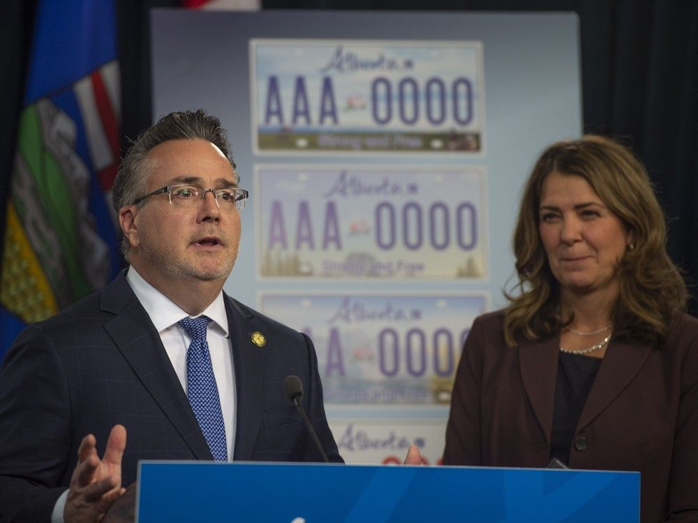 Alberta rolls out new licence plate | Edmonton Journal