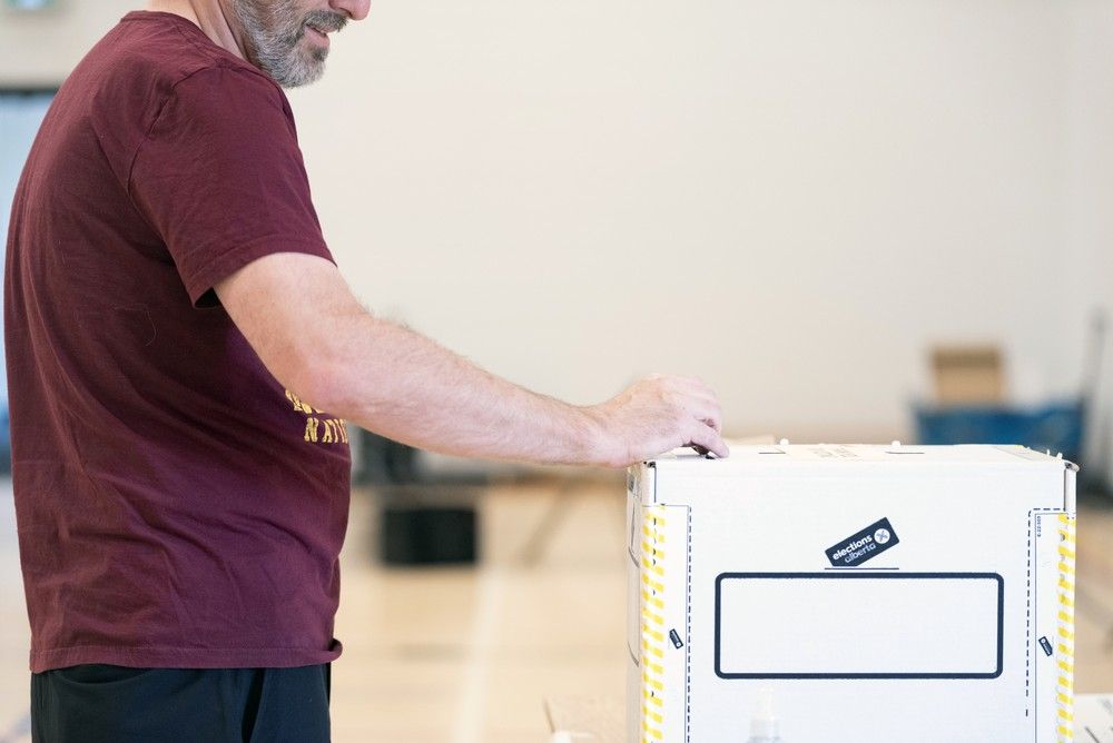 Elections Alberta launches mass hiring campaign for Oct. 19 referendum ...