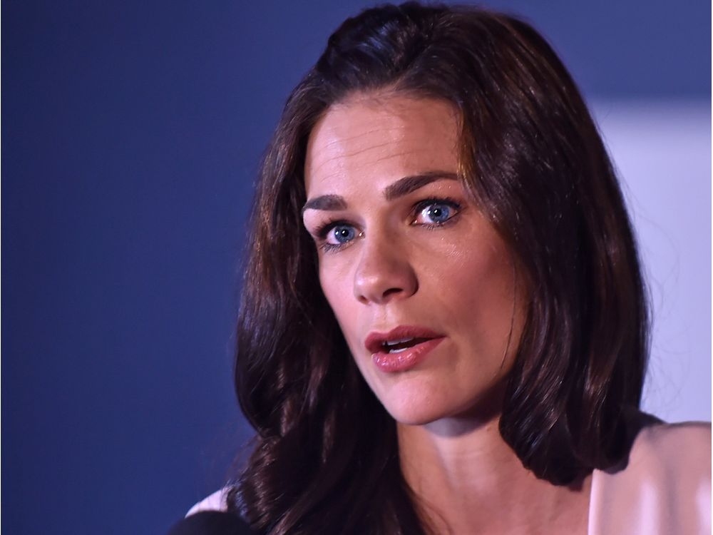 Jelena Mrdjenovich excited to have historic fight at home | Edmonton Sun