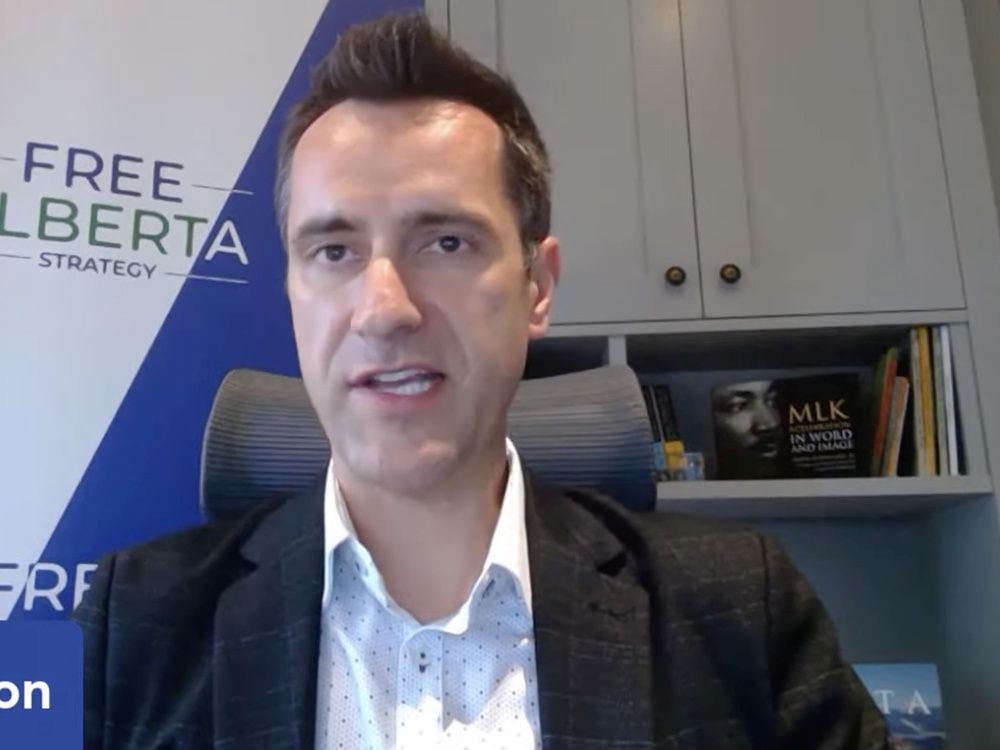 GUNTER: UCP leadership hopeful Danielle Smith getting criticism from ...