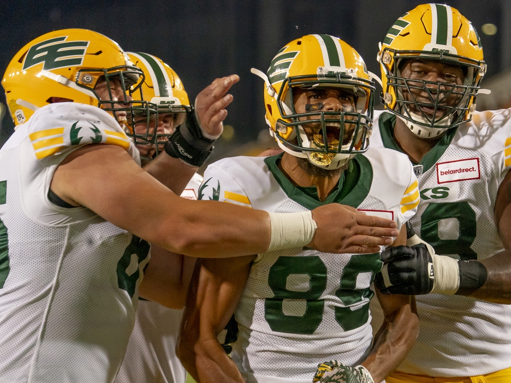 Down and out Elks losing top player Kenny Lawler to ankle injury ...