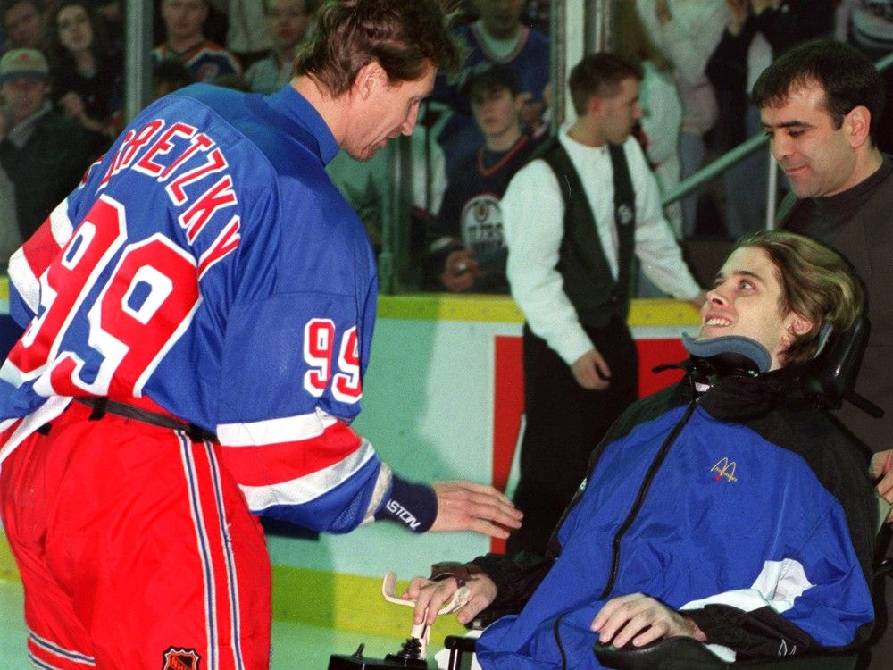 Cam 'N' Eggs: Edmontonian Aaron Moser cheers on Golden Knights in Vegas ...