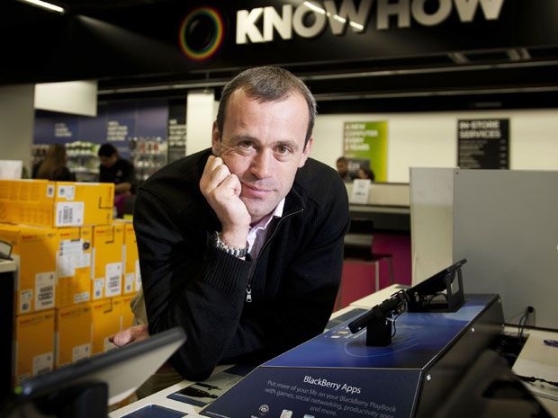 Apple hires John Browett as new retail chief | Financial Post