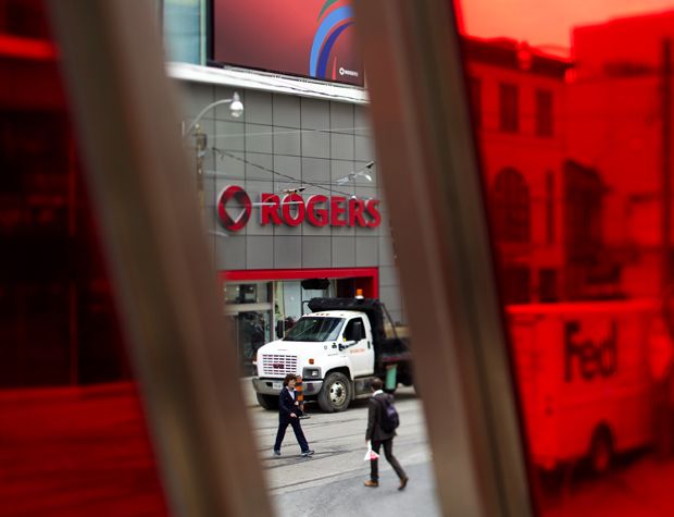 More Rogers contract technicians could join those already on strike ...