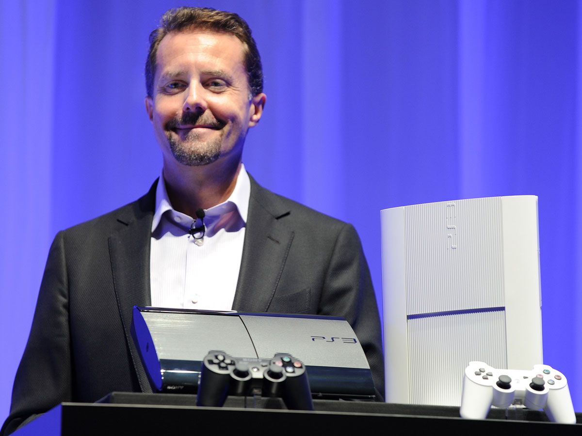 Sony PS3: New, smaller PlayStation 3 to debut for holidays | Financial Post