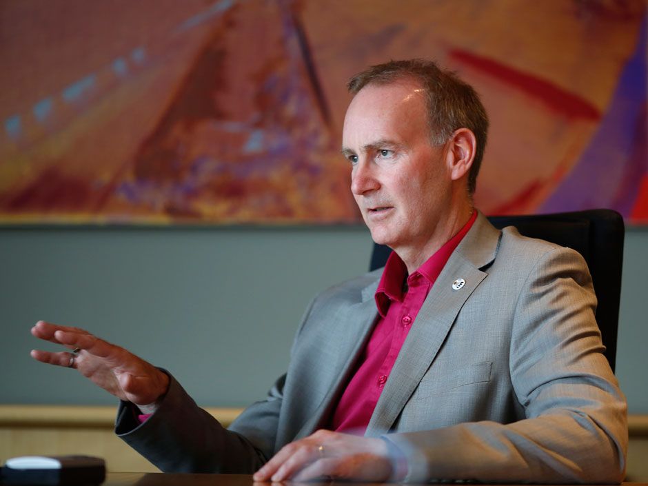 Shell VP John Broadhurst confronted 32 years of oil sands challenges ...