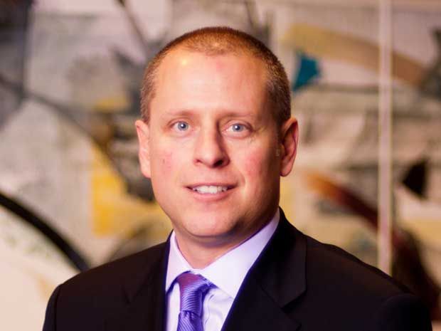 Stuart McEwen: How does social media vs traditional marketing compare ...