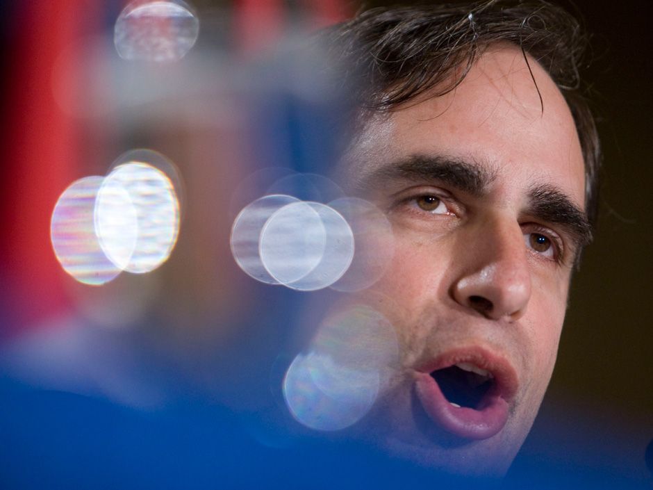 Global economy set to 'turn a corner' in 2014, CIBC's Shenfeld says ...