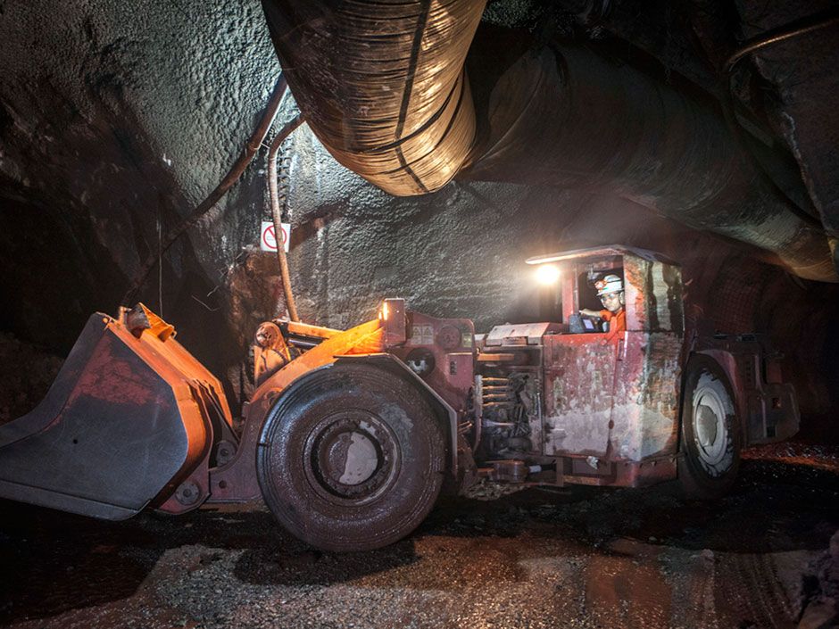 Two Colossus Minerals directors step down from junior miner's board ...
