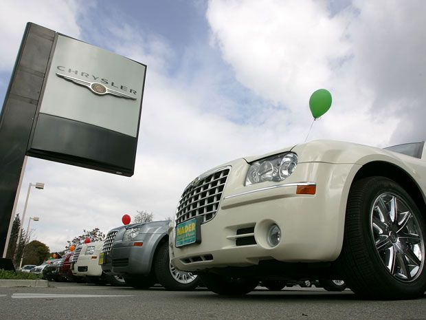 Canadian auto sales rise to record levels; Chrysler Canada has highest ...