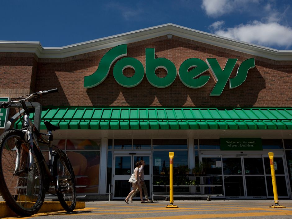 Sobeys to cut 1,300 back office jobs as new distribution centres open ...