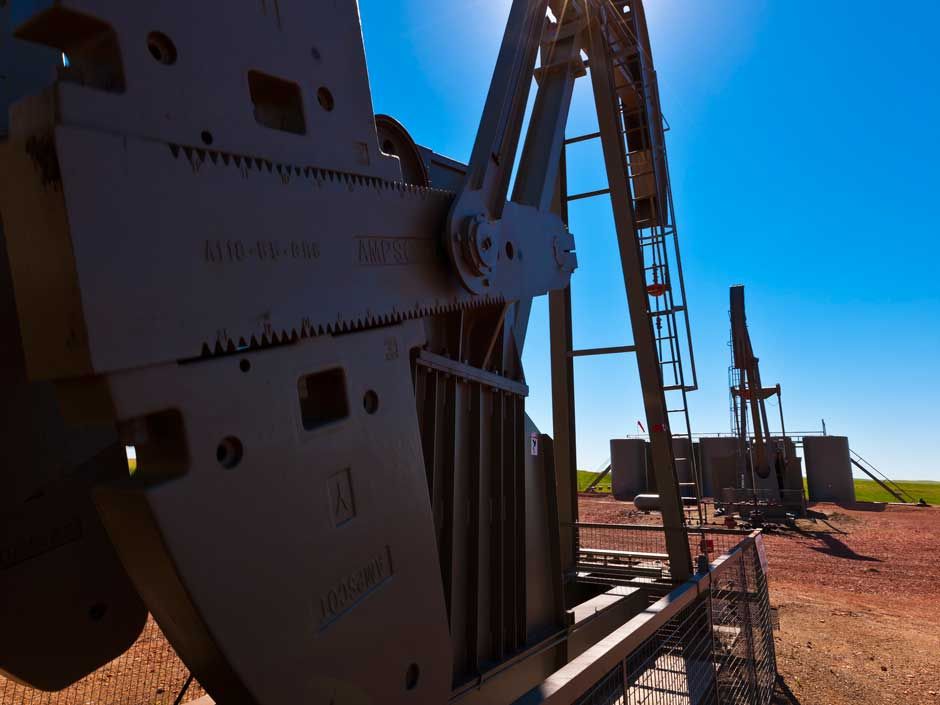 Enerplus Corp lays off about 10% of Calgary staff amid oil price slump ...