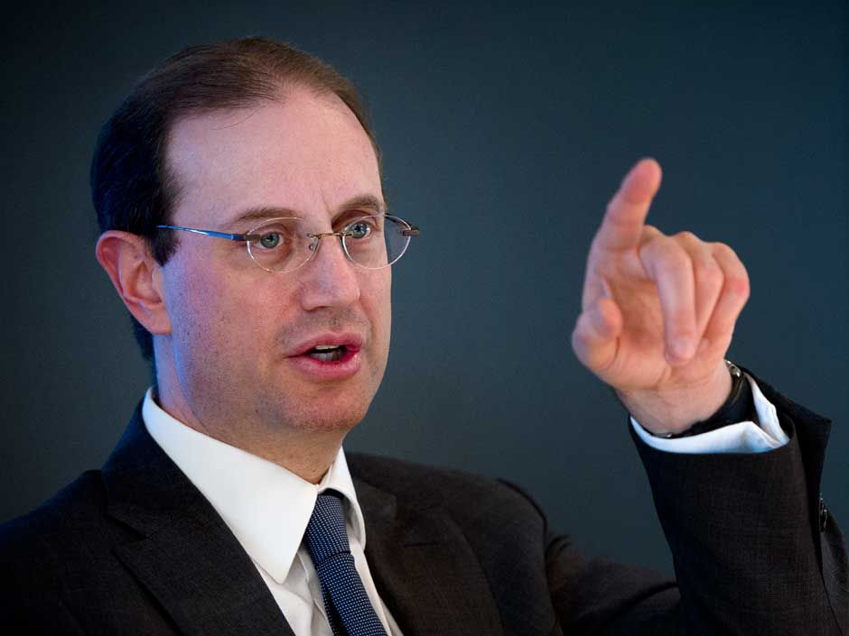 A peek inside the costs of running the CPPIB: They are growing quickly ...