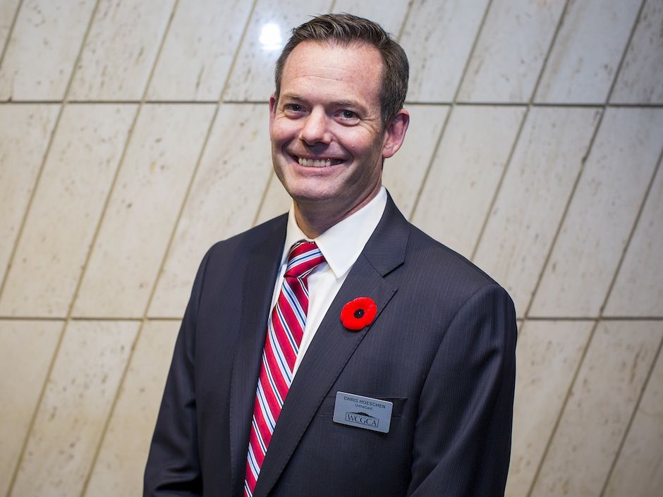 Tomorrow's leader recipient Chris Hoeschen tackles the tomorrowland of ...